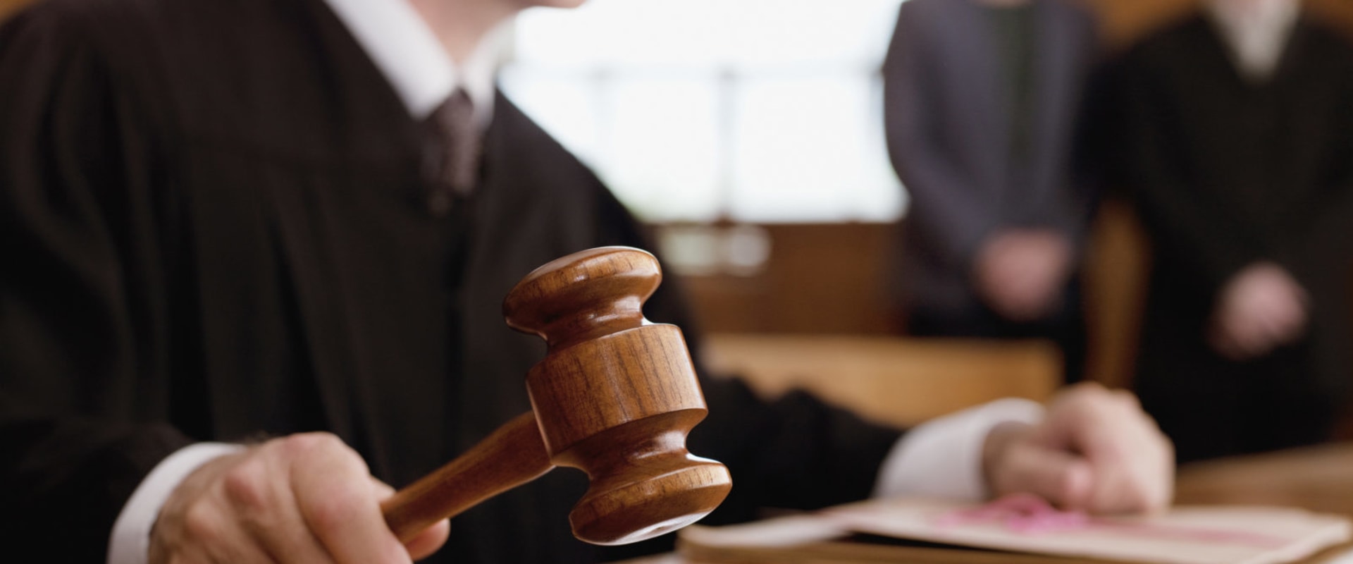How does sentencing hearings work in criminal cases?